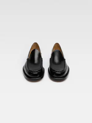 Jacquemus Round Toe Slip-on Loafers