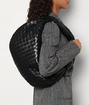 Bottega Veneta Jodie Medium Shoulder Bag - Black