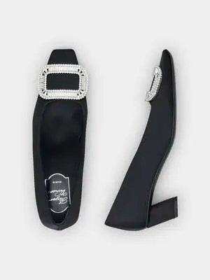 ROGER VIVIER Belle Vivier Pilgrim Buckle Embellished Pumps - Black