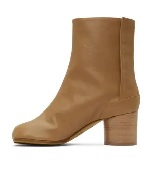 MAISON MARGIELA Tabi Ankle Boots - Brown