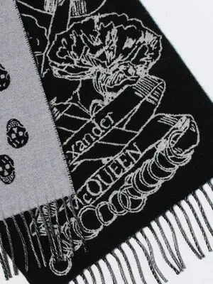Alexander McQueen Skull Intarsia Knitted Fringed Scarf