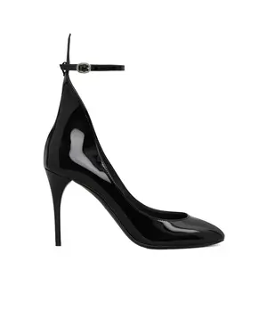 Alaïa Decollete Almond Toe Pumps With Buckle