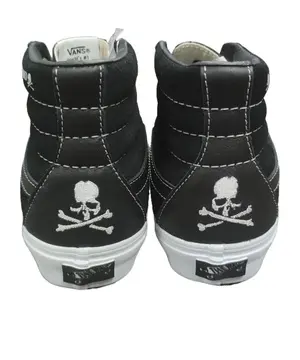 MASTERMIND WORLD Skull Pattern High-top Sneakers