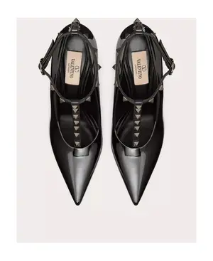 Valentino Garavani Rockstud Pointed High Heels