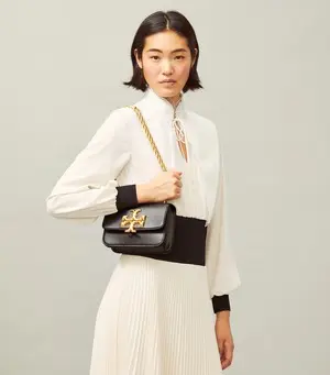 Tory Burch Eleanor Logo Plaque Small Shoulder Bag - Black