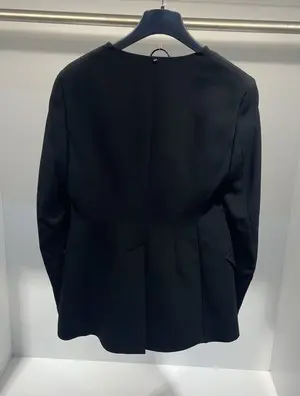 Max Mara Long-sleeved Suit Coat With Button Detail