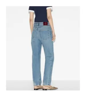 Gucci Low Waist Jeans With Logo Patch - Blue