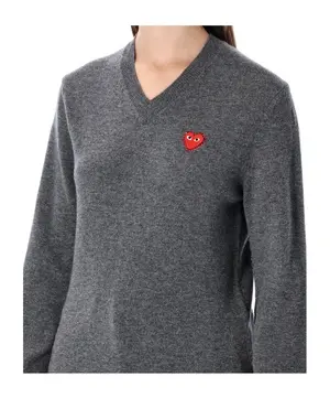 Play Comme Des Garcon V-neck Sweater With Heart Logo - Grey