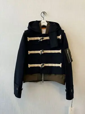 Sacai Toggle-fastening Rope Detailed Hooded Jacket - Black