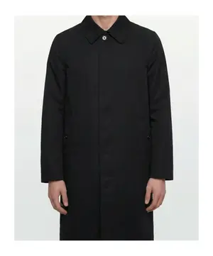 Burberry Long-sleeved Jacket With Notched Lapel
