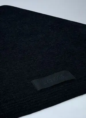 Jacquemus The Gros Grain Shawl