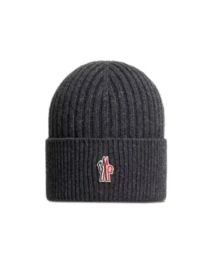 Moncler Logo Patch Ribbed Beanie - Dark Grey