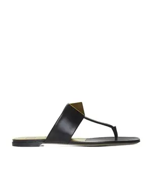 Valentino Garavani Open Toe Flat Sandals With Stud Detailing