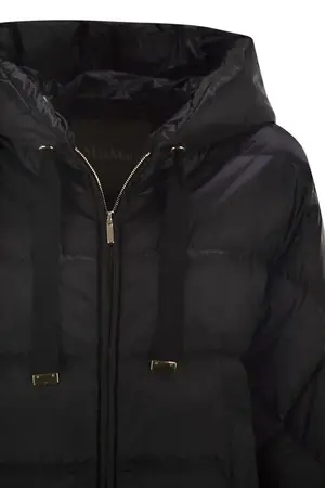 Max Mara The Cube Mtcsoftfe Hooded Down Jacket - Black