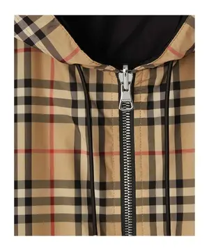 Burberry Vintage Checked Reversible Hooded Jacket - Nude