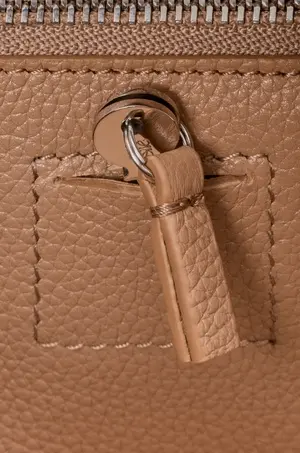 Loewe Amazona 23 Bag - Mocha