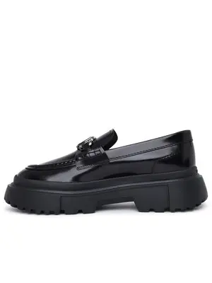 Hogan Logo Plaque Round-toe Loafers - Black