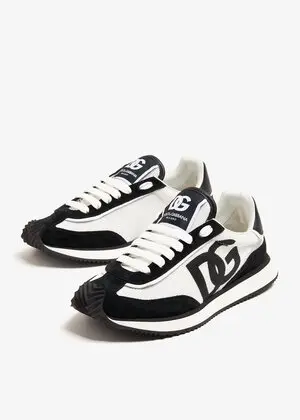 Dolce & Gabbana Dg Logo Low Top Sneakers - Black