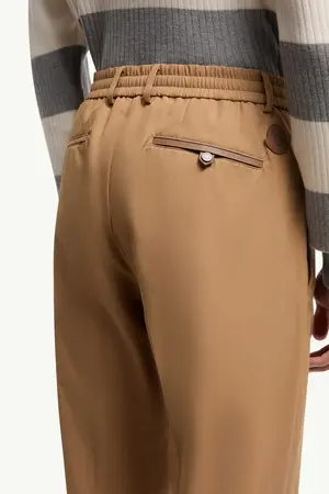 Moncler Logo Patch Straight-leg Trousers - Beige