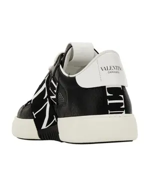 Valentino Garavani Vl7n Round Toe Lace-up Sneakers - Black