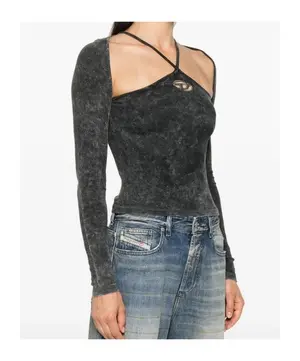 DIESEL® Ribbed Knit Logo Plaque Top
