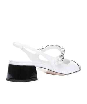 Miu Miu Slingback Heels With Pearl And Chain Detailing - White/black