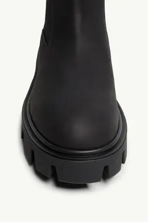 Moncler Peak City Chelsea Boots - Black
