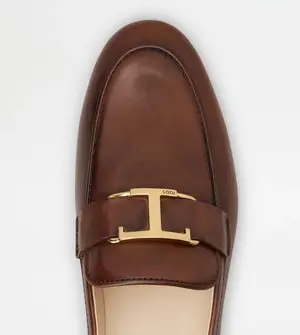 TOD'S T-logo Almond-toe Loafers - Brown