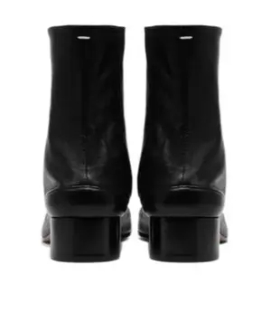 MAISON MARGIELA Tabi Vintage Ankle Boots - Black