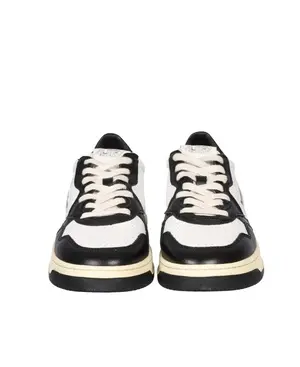 AUTRY Medalist Low Sneakers - Black