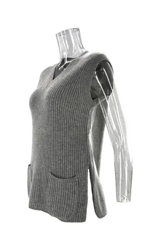 Max Mara Sleeveless Ribbed Knit Vest With Pockets