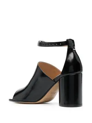 MAISON MARGIELA Tabi Block Heel Sandals - Black
