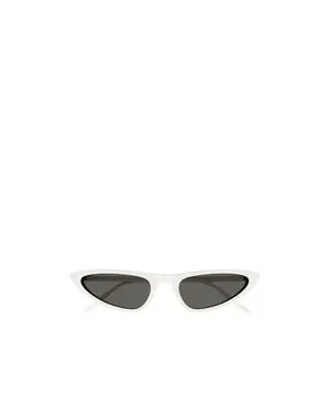 Saint Laurent Cat Eye Frame Sunglasses - Black