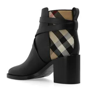 Burberry House Check Round-toe Boots
