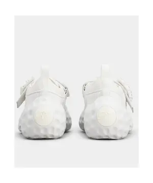 ROGER VIVIER Viv' Run Light Trekky Sneakers With Embellished Buckle - White