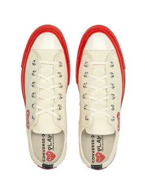 Play Comme Des Garcon Chuck 70 Low-top Sneakers