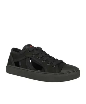 VIVIENNE WESTWOOD Round Toe Casual Shoes