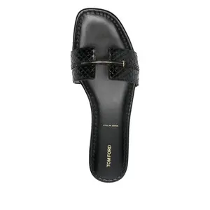 TOM FORD Embossed Hardware Detail Pumps