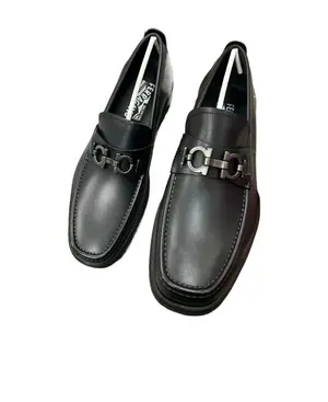 FERRAGAMO Gancini Detail Loafers - Black