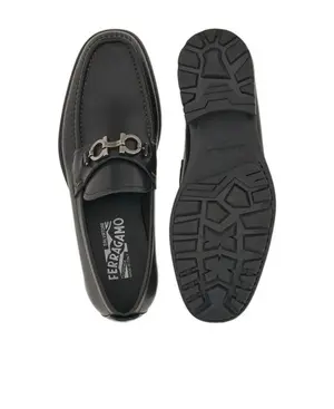 FERRAGAMO Gancini Detail Loafers - Black