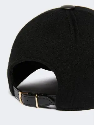 Max Mara Embroidered Logo Baseball Cap - Black