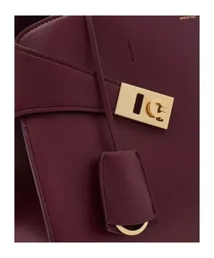 FERRAGAMO Hug Small Tote Bag - Plum