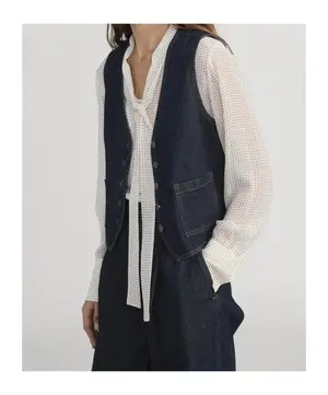 FRAME V-neck Denim Vest - Black