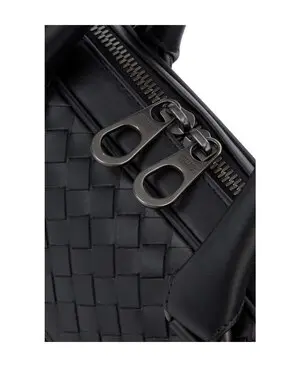 Bottega Veneta Intreciato Hand-knitted Shoulder Bag - Black