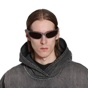 Balenciaga Wrap-around Frame Sunglasses - Black