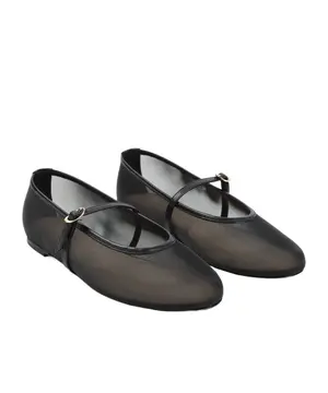 STUART WEITZMAN Round Toe Ballet Flats