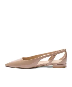 STUART WEITZMAN Power Cutout Flat - Nude