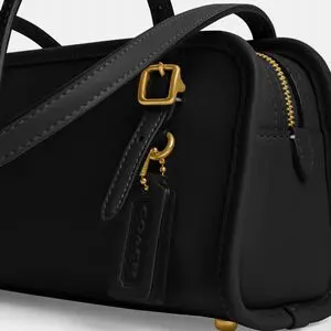 COACH Swing Zip Bag 20