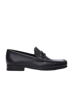 FERRAGAMO Gancini Detail Loafers - Black