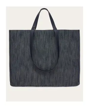 FERRAGAMO Logo Detailed Tote Bag - Black